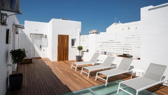 Basic Hotel Sevilla Catedral - Sevilla Ferien inkl. Flug » ltur